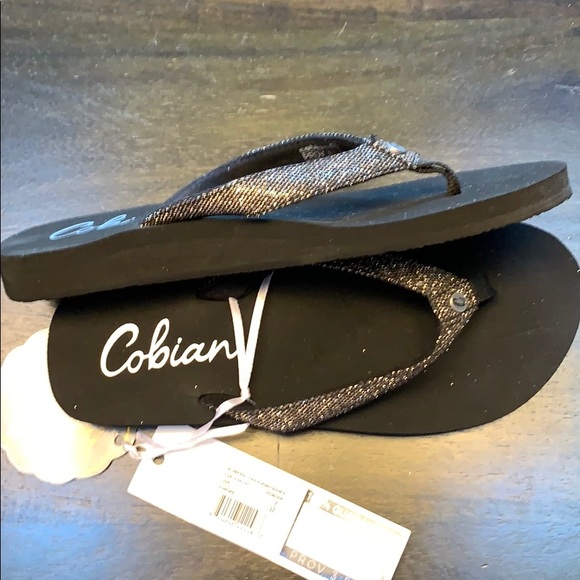 Cobian | Shoes | Cobian Fiesta Skinny Bounce Flip Flops | Poshmark